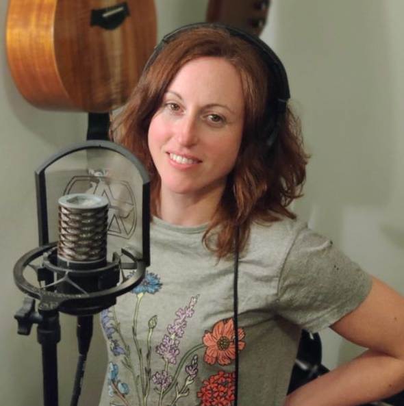 BACKGROUND MAGAZINE Interview: