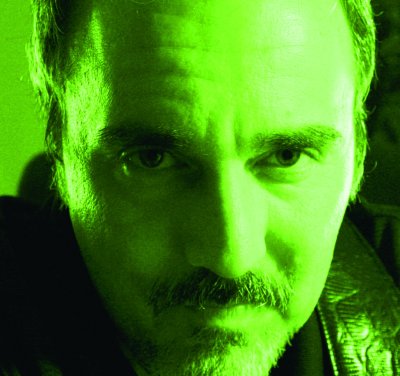 BACKGROUND MAGAZINE Interview: Glass Hammer