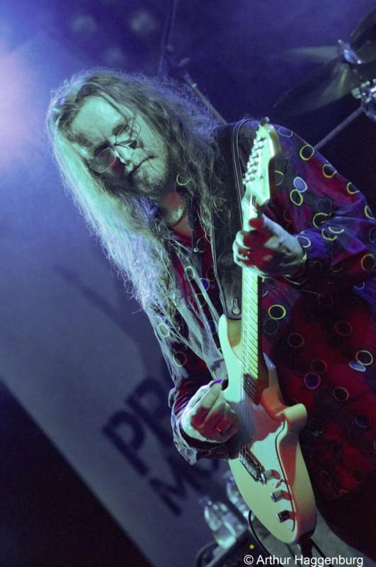 BACKGROUND MAGAZINE Concert Review: Cartographer, Sean Filkins, Dutch ...